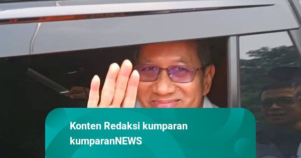 Lambaian Tangan Heru Budi saat Ditanya soal Pengusiran Eks Warga Kampung Bayam | kumparan.com